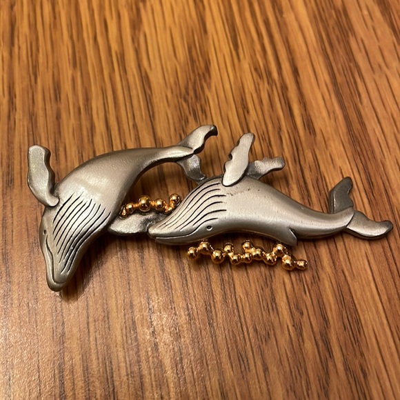 Jewelry | Double Whale Pin In Silver With Gold Bubbles25 L X 1t | Poshmark